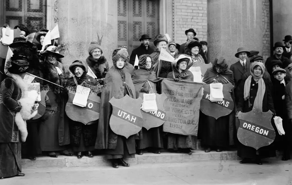 How To Make The Perfect Protest Sign - Fast Company