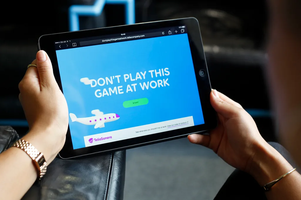 Redesigning The Mind-Numbing Employee Code Of Conduct-With GIFs - Fast ...