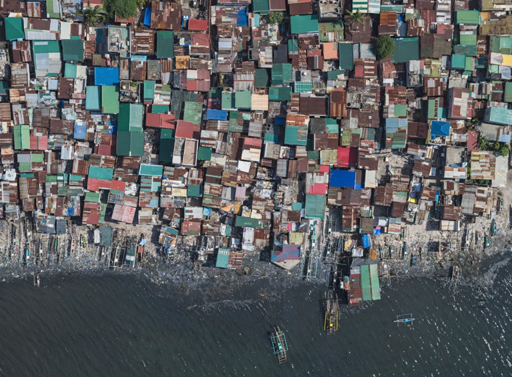 Look Down On One Of The World's Most Densely Populated Slums In These ...