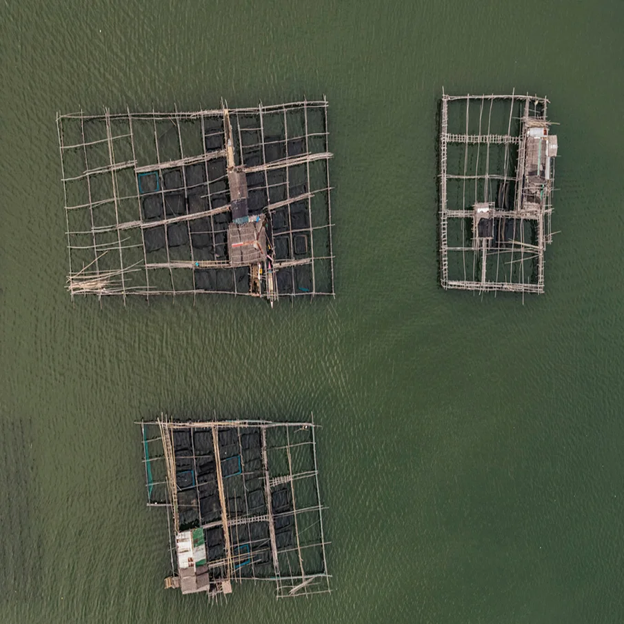 Look Down On One Of The World's Most Densely Populated Slums In These ...