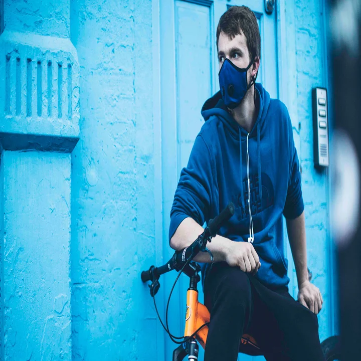 3 Startups Designing Pollution Masks For The Coming Ecopocalypse - Fast ...