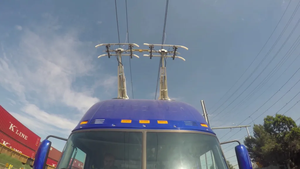 This Electric Highway Powers Trucks Without Recharging - Fast Company