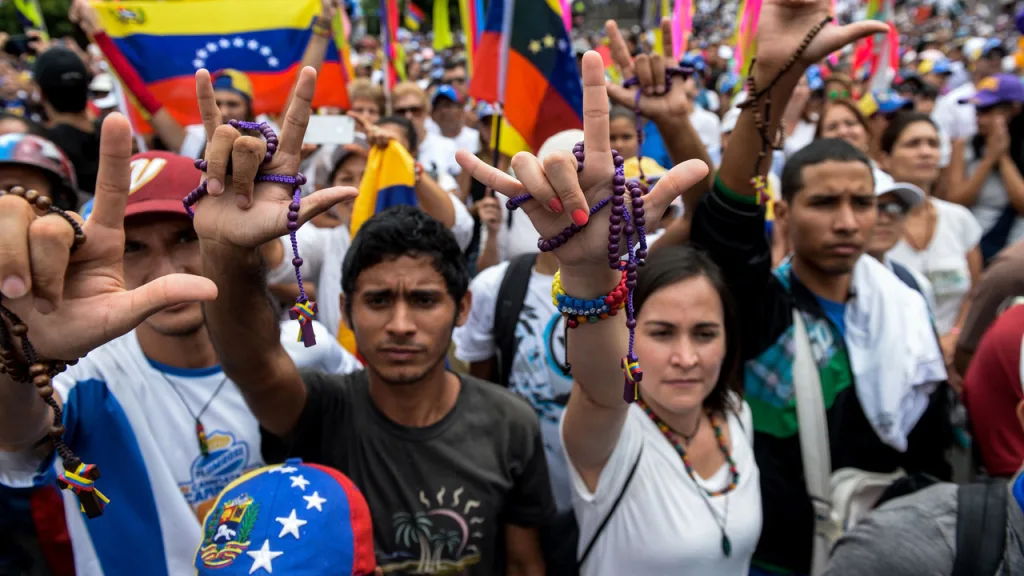 A Powerful Visual History Of The Protests Of 2017 - Fast Company