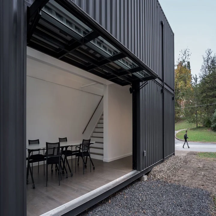 This Gorgeous Classroom Was Assembled In 4 Hours For Just $200K - Fast ...