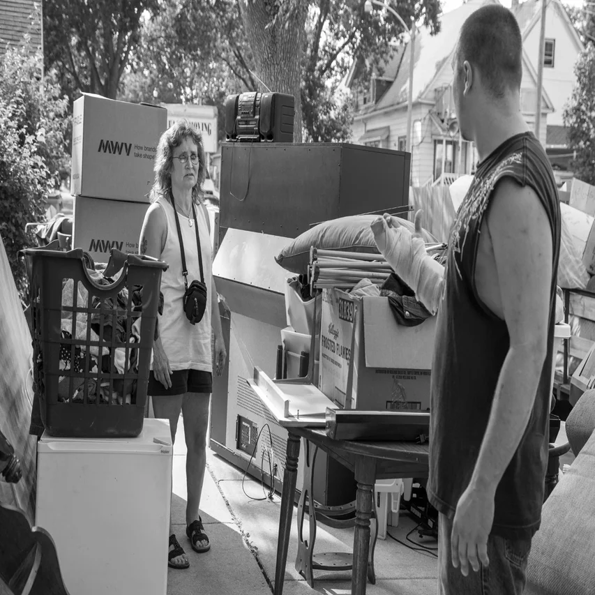 Heartbreaking Photos Of Eviction Day In America - Fast Company
