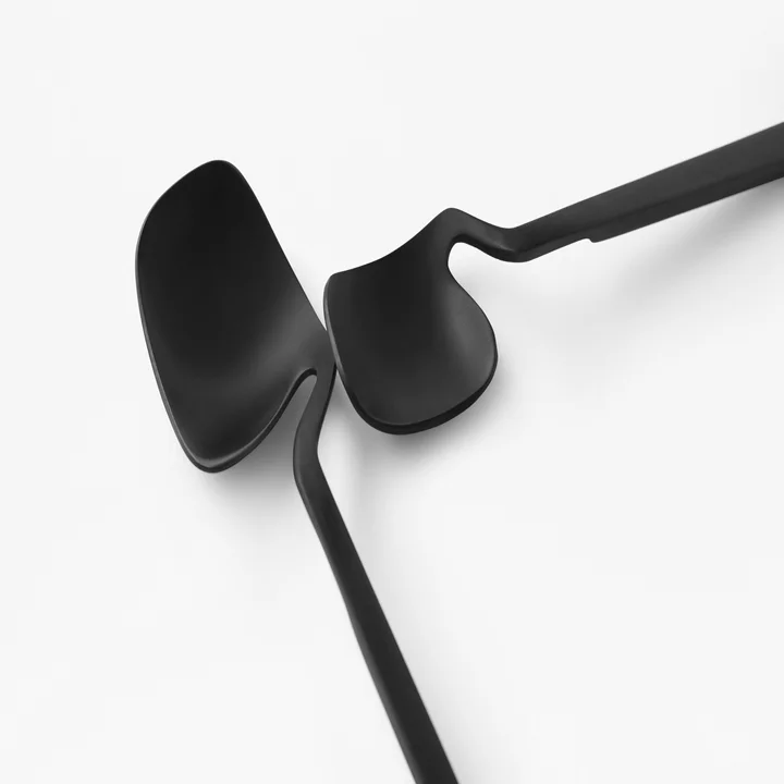 This clever cutlery keeps dirty spoons off clean tables - Fast Company
