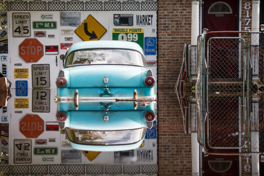 These photos capture the devastation of a year of natural disasters ...