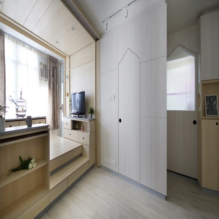 A stunning tiny apartment for multiple generations (and species) - Fast ...