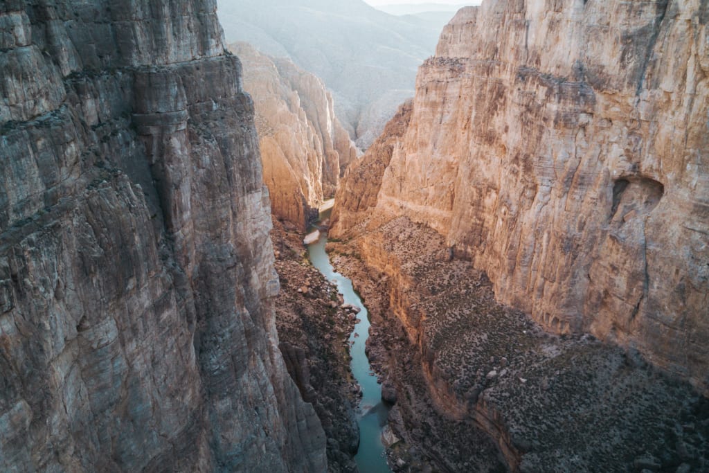 These photos of the U.S.-Mexico border show that reality is very ...