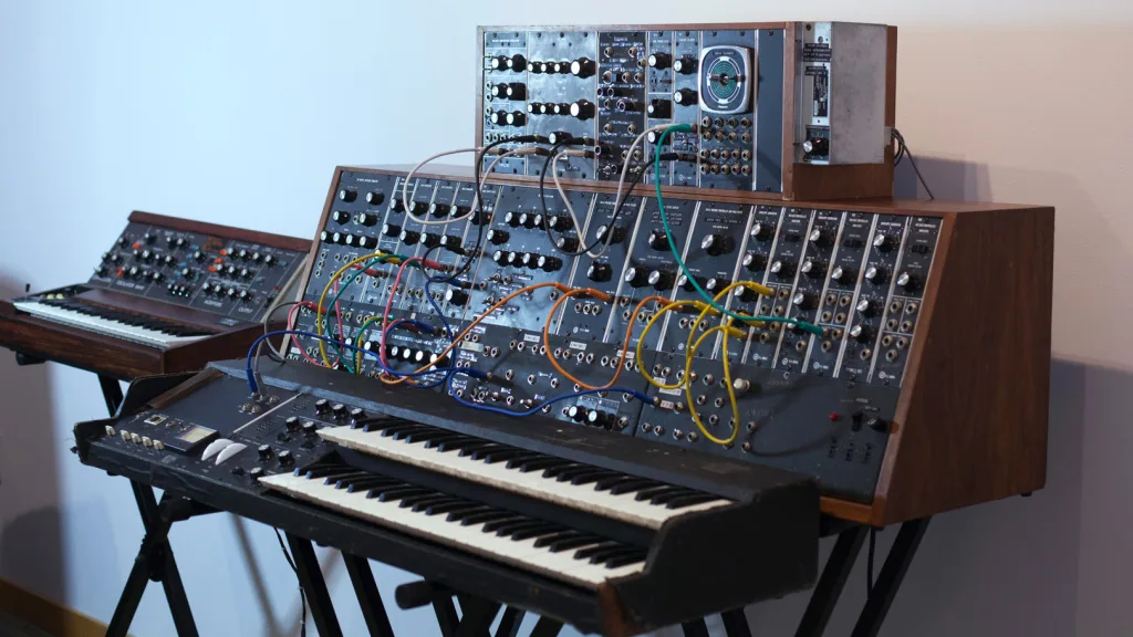 How synthesizer pioneer Bob Moog brought electronic music to the masses ...