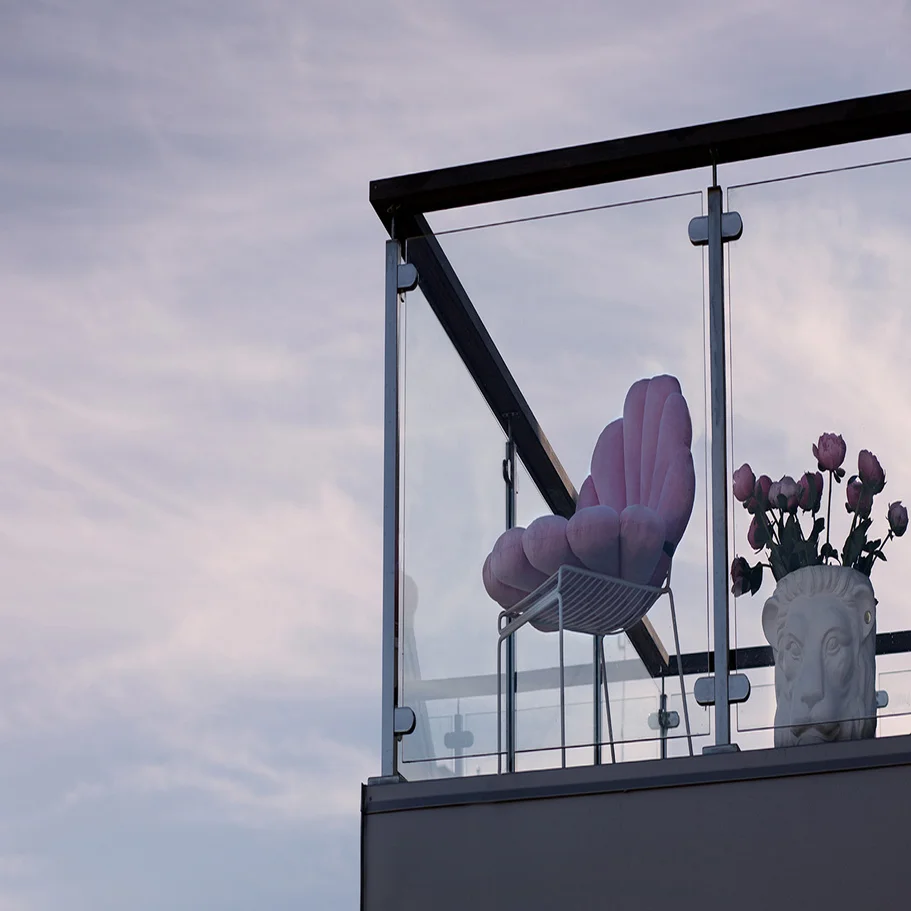 Gold hoses and diamond-shaped bird feeders: Luxury fashion is coming ...