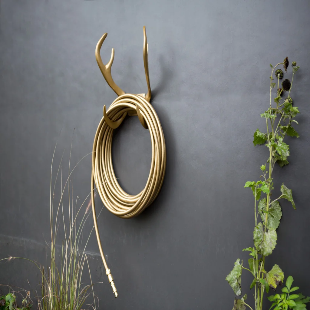 Gold hoses and diamond-shaped bird feeders: Luxury fashion is coming ...