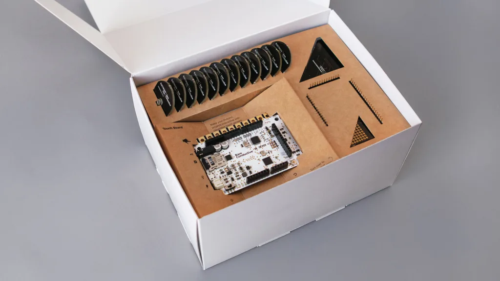 Anyone can turn a wall into a touchscreen with this easy, DIY kit ...