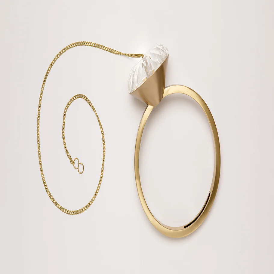 Gold hoses and diamond-shaped bird feeders: Luxury fashion is coming ...