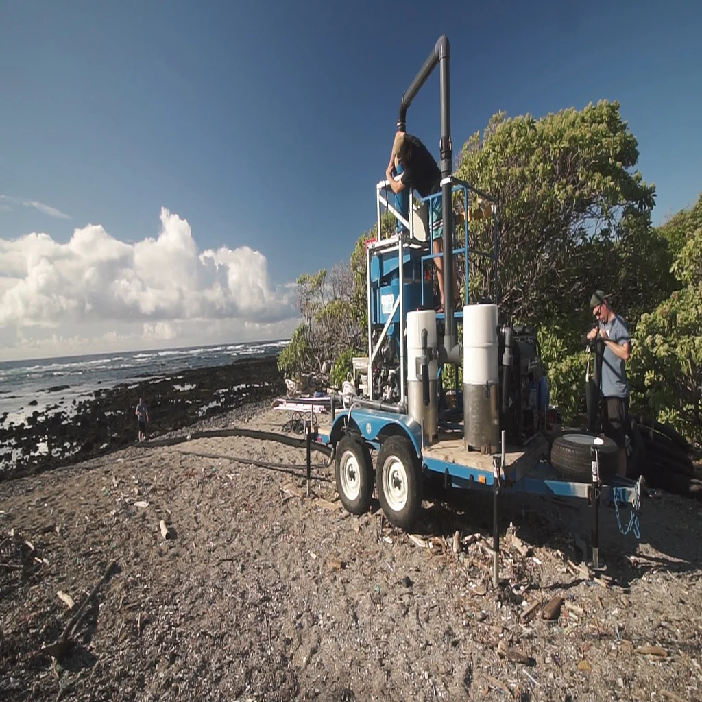 This giant vacuum is designed to suck up plastic from the beach - Fast ...