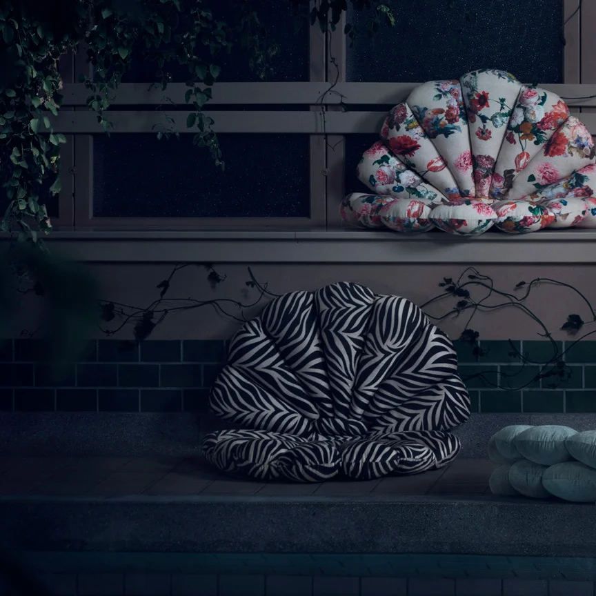 Gold hoses and diamond-shaped bird feeders: Luxury fashion is coming ...
