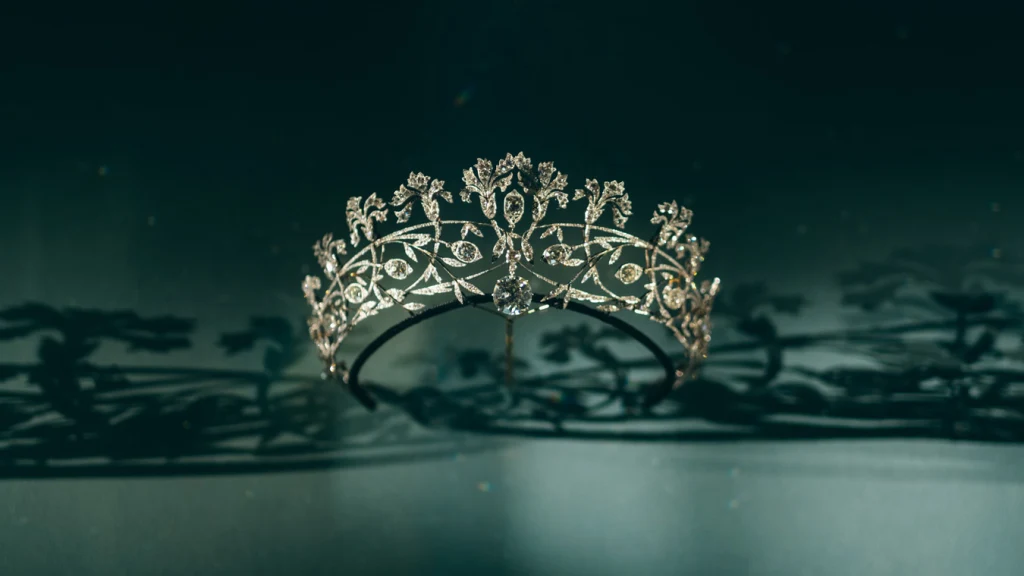 A visual history of the most coveted design object of all: Tiaras ...