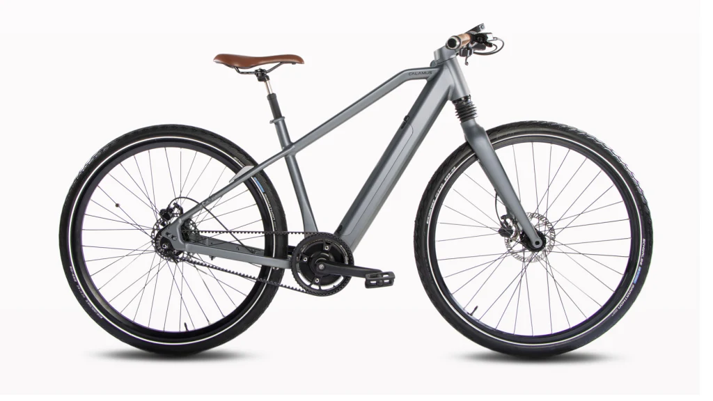 This high-tech e-bike warns you if a car zooms into your blind spot ...