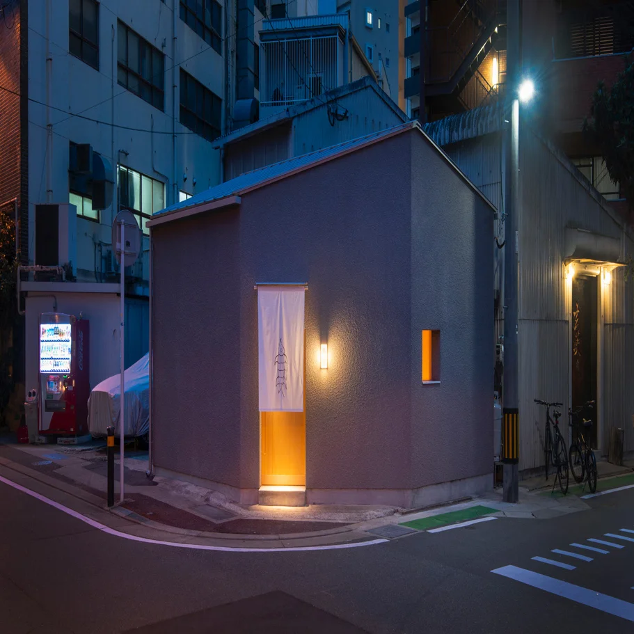 This tiny sushi shop is smaller than most American closets - Fast Company