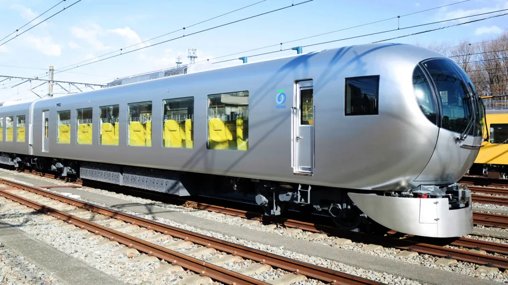 The world's most beautiful bullet train is here - Fast Company