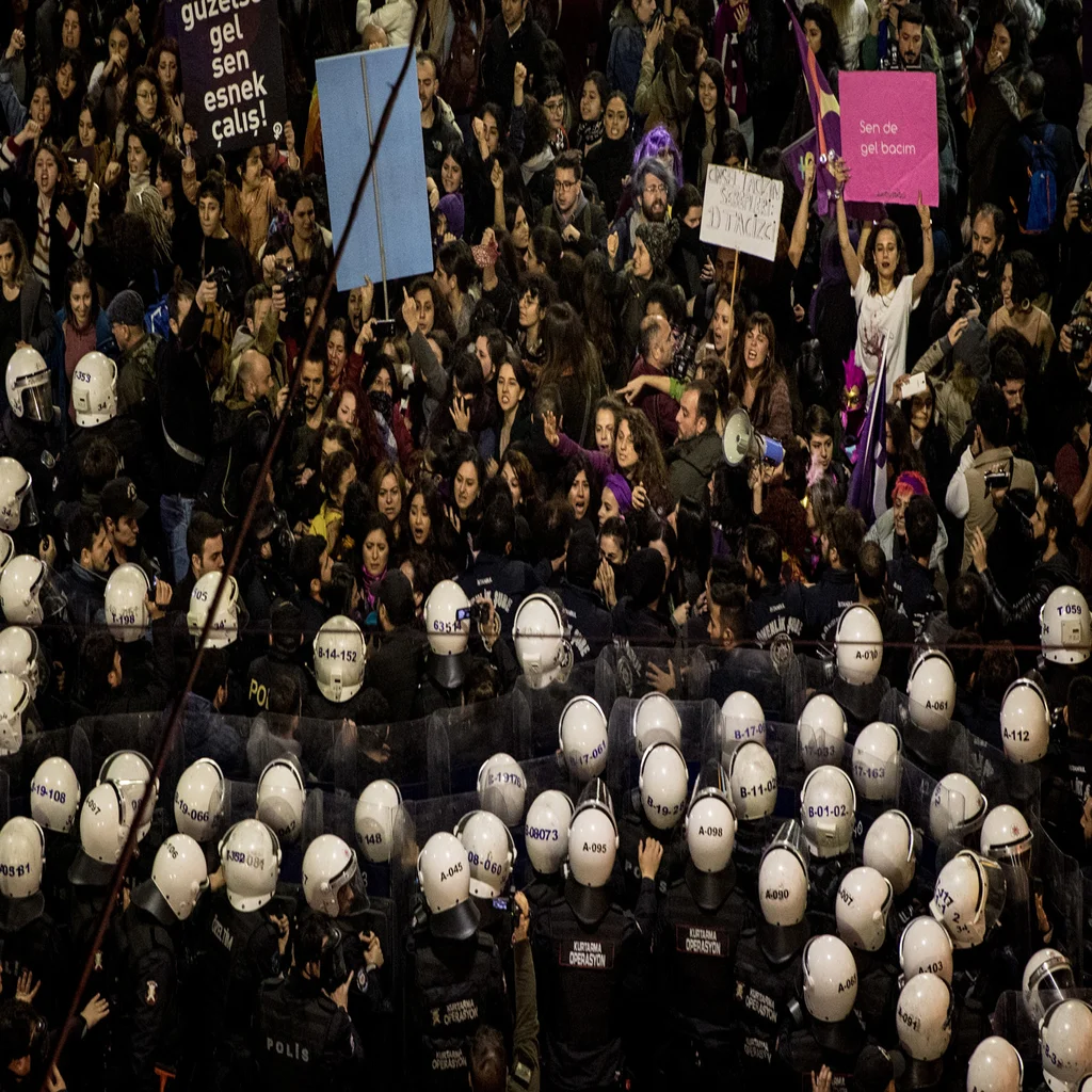 See the explosive protests of 2019 in stunning photos - Fast Company