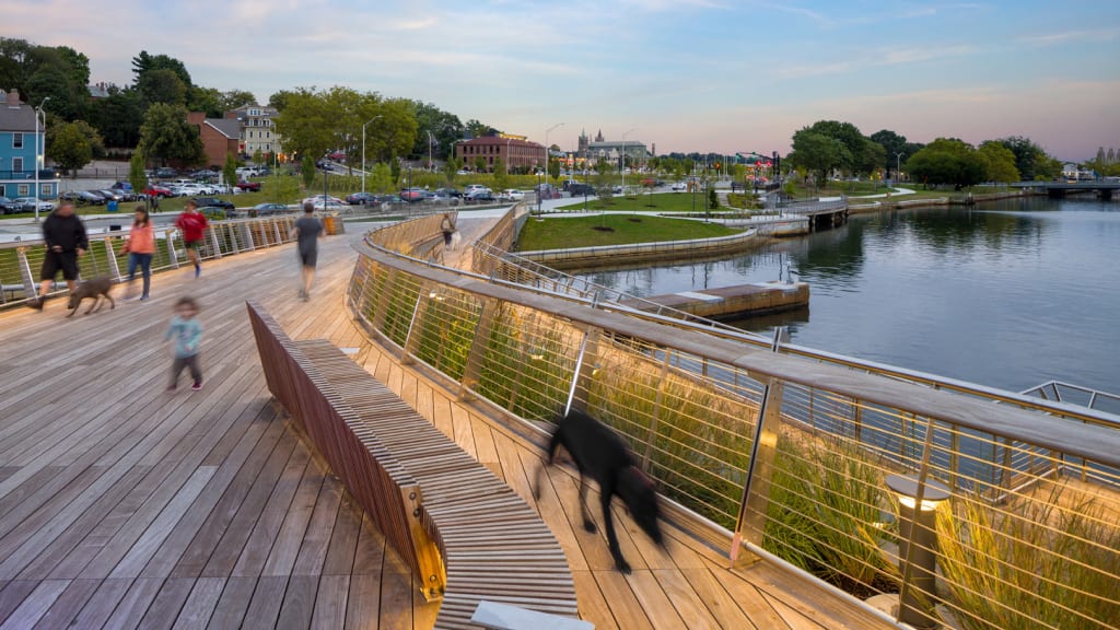 This bridge used to be a highway—now it's for pedestrians - Fast Company