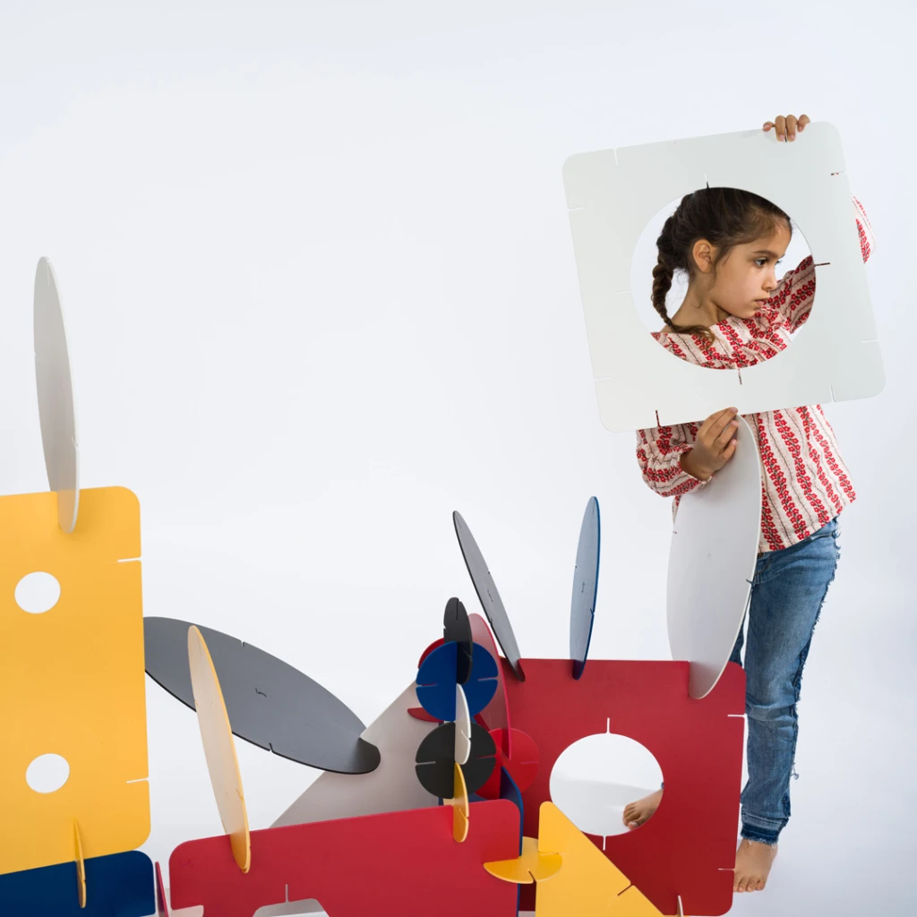 These pop-up kits turn kids into architects of their own playgrounds ...