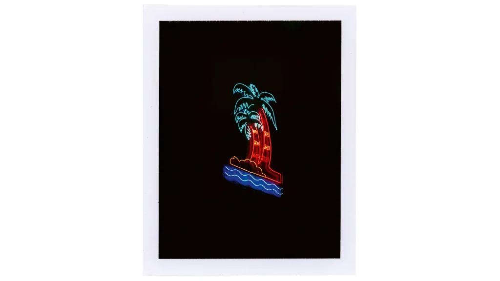 See Hong Kong's spectacular neon signs before they disappear forever ...