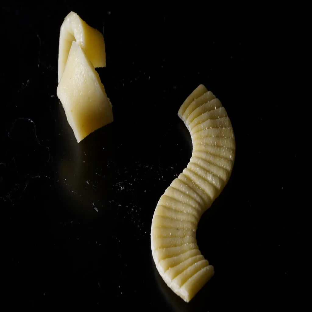 Watch this flat-pack pasta transform into shapes as it boils - Fast Company