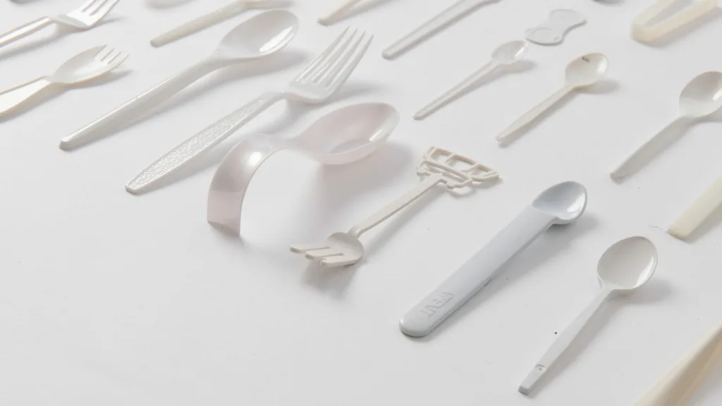 The secrets behind the plastic spoon: a 'perfect' design with terrible ...