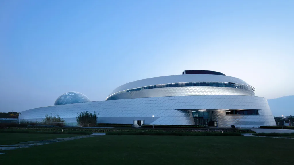Propaganda or architectural masterpiece? A mesmerizing space museum ...