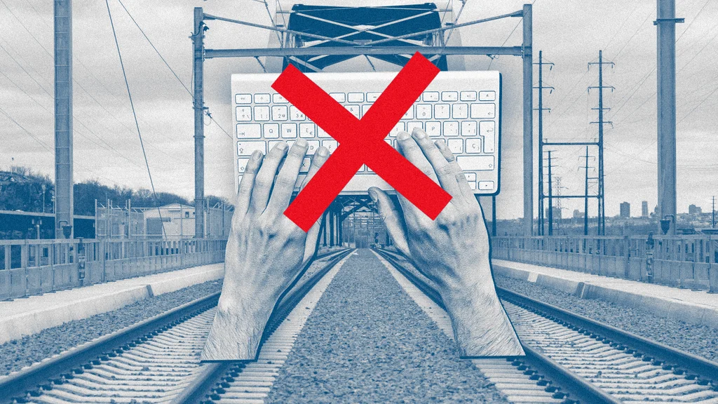 Amtrak calls attention to poor Wi-Fi with 'work from train' X post ...