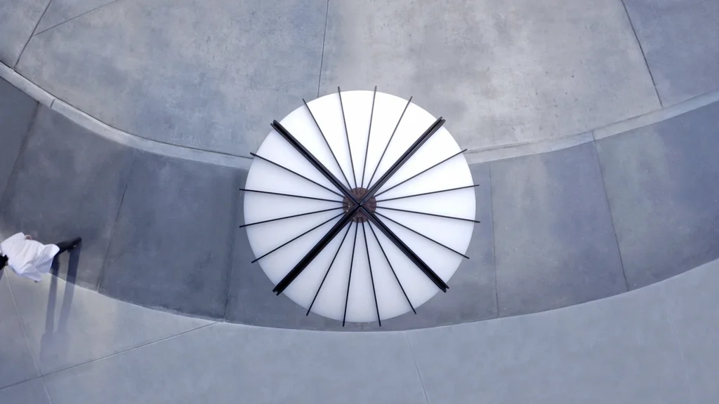 This onion-shaped sculpture is actually a delivery drone launch station ...