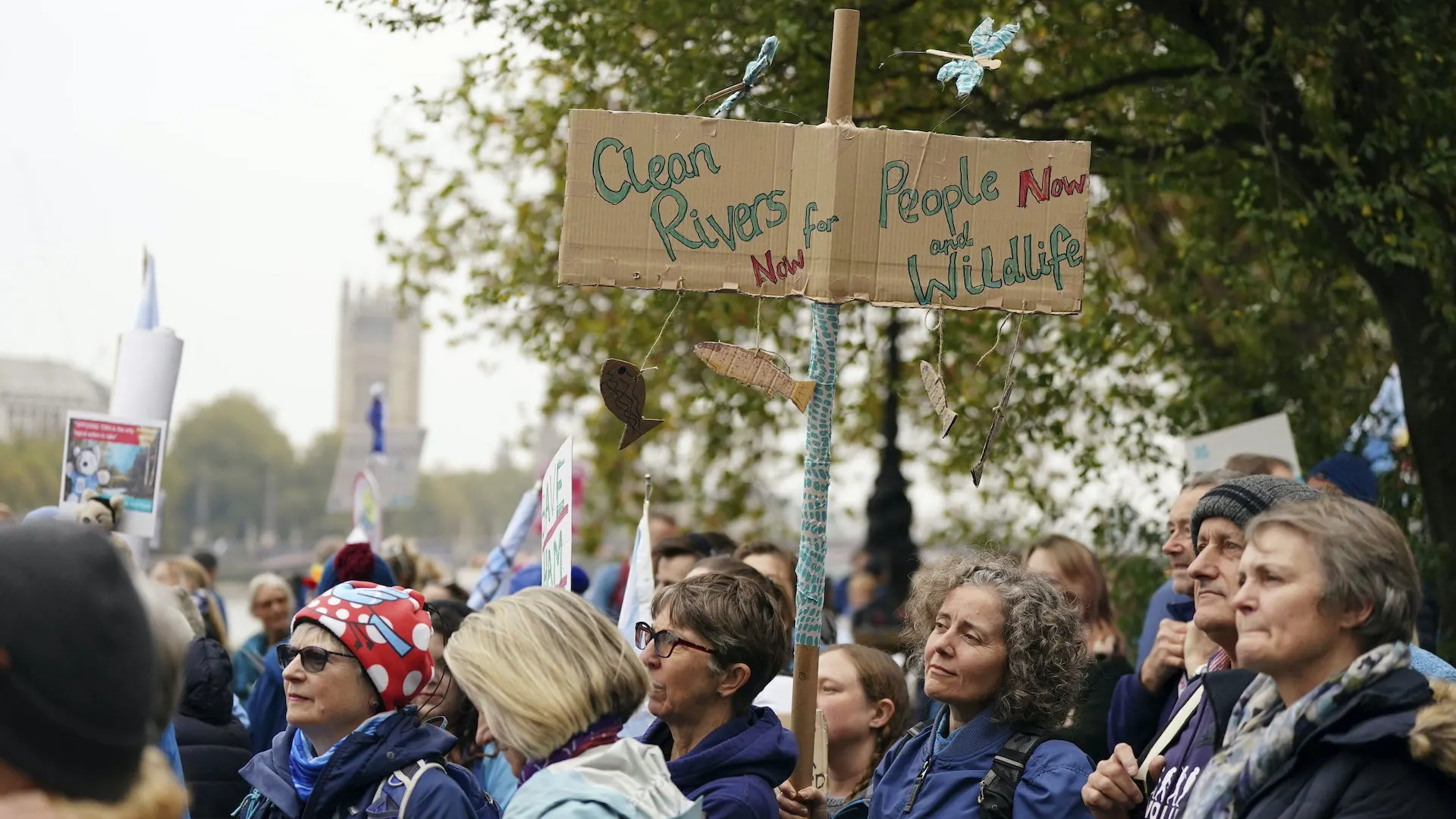 London protesters demand water companies clean up polluted rivers ...