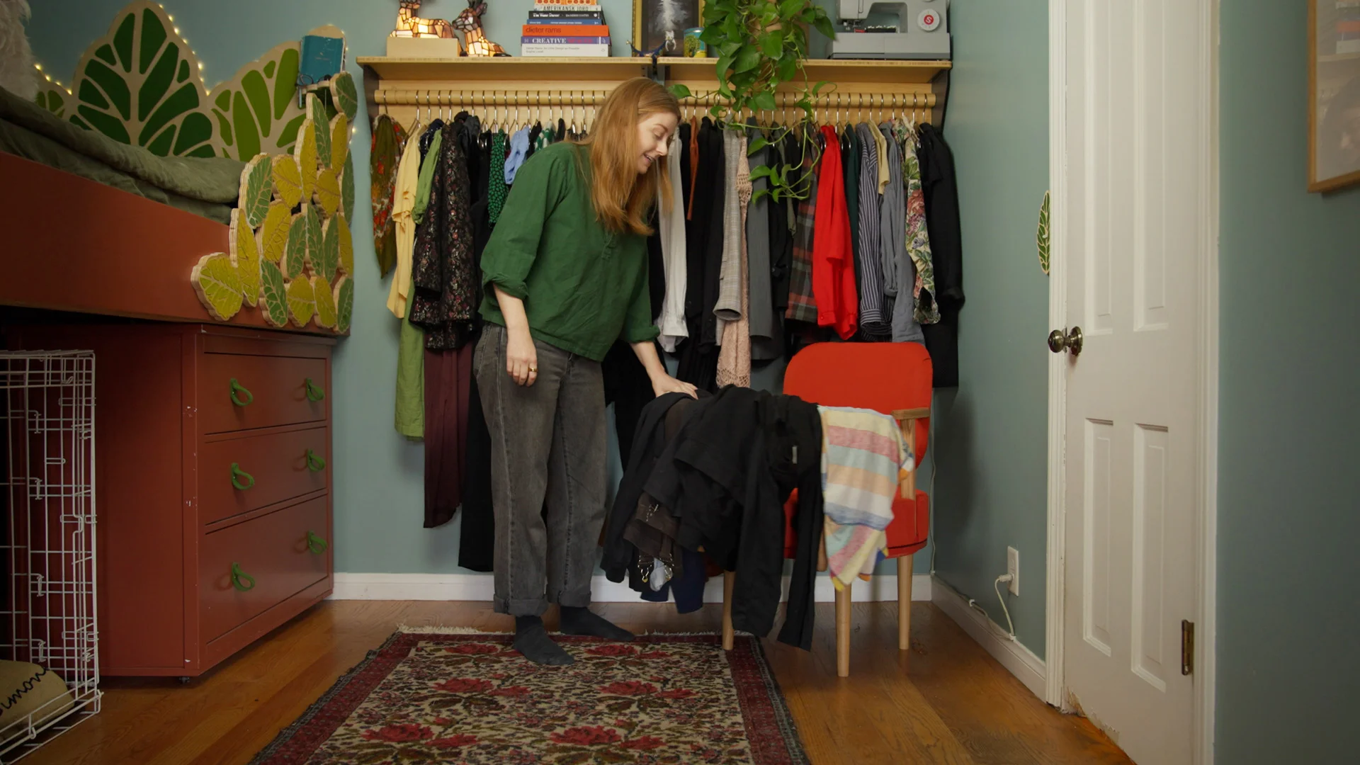 Simone Giertz's ingenious armchair doubles as a clothing rack - Fast ...