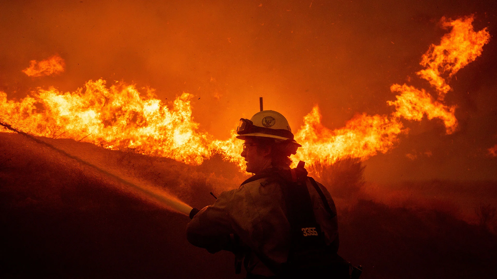 Gov. Newsom signs $2.5 billion relief package for L.A. wildfires - Fast ...