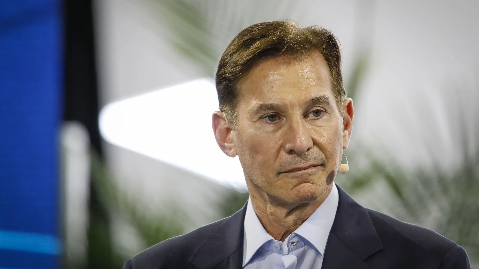 D-Wave hits back at Nvidia CEO after quantum computer stocks fall ...