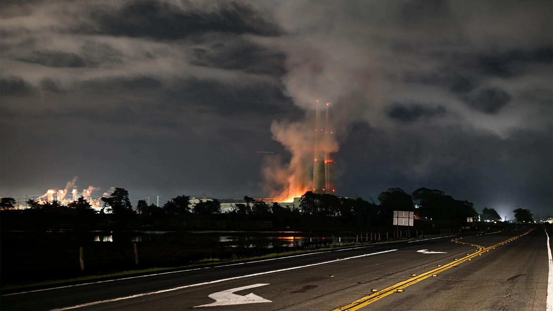 Major fire erupts at California power plant - Fast Company
