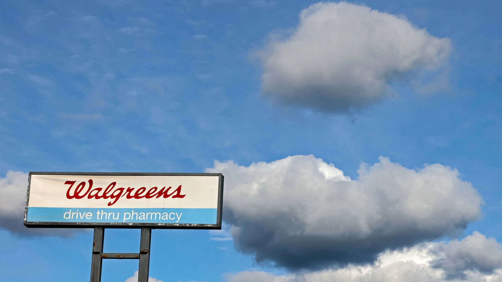 Investors dump Walgreens stock after dividend pause - Fast Company