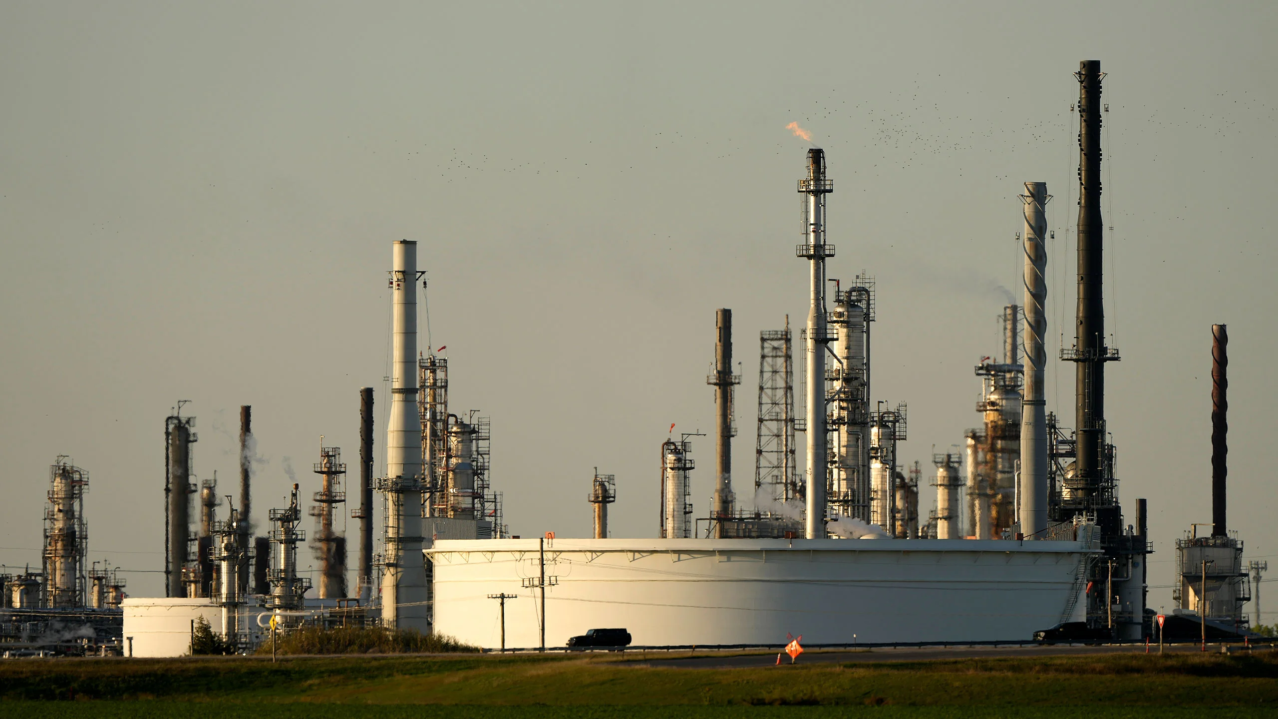 Trump Republicans kill a rule that charged Big Oil for methane ...