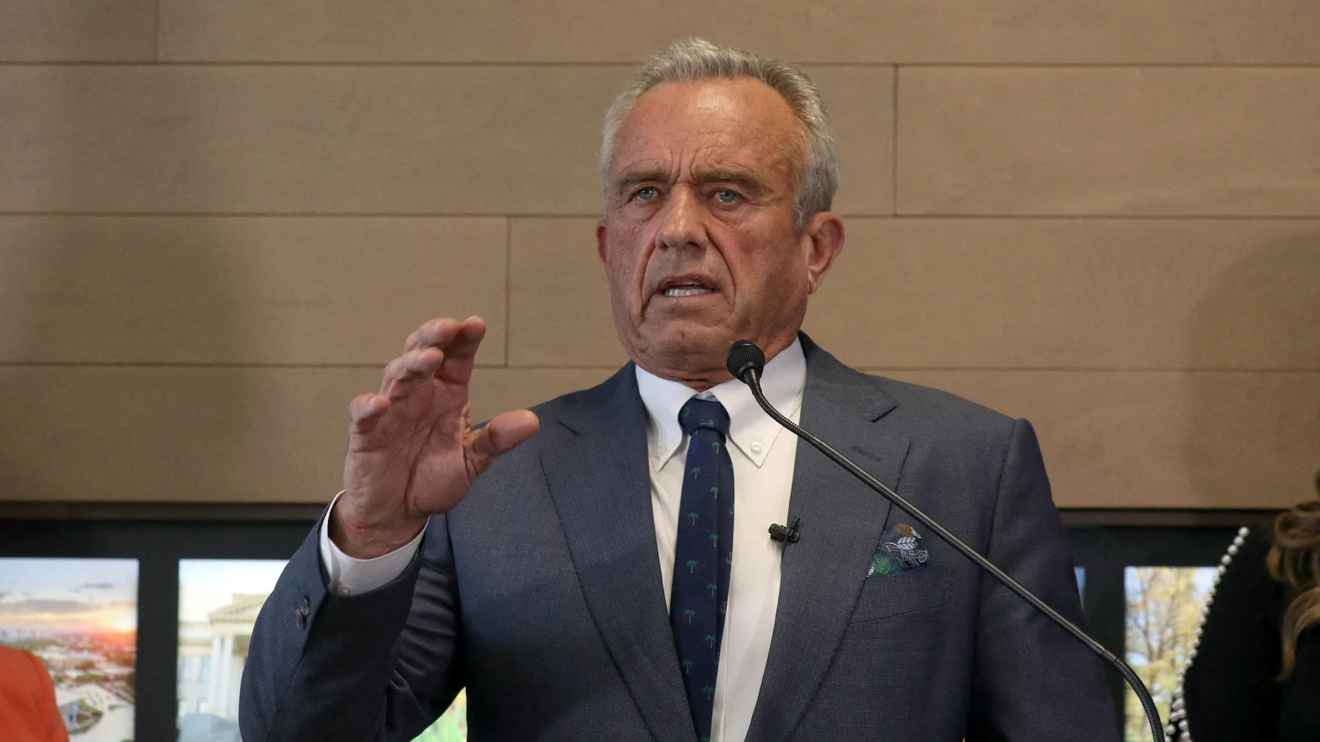 RFK Jr. slammed by health experts on measles outbreak response - Fast ...