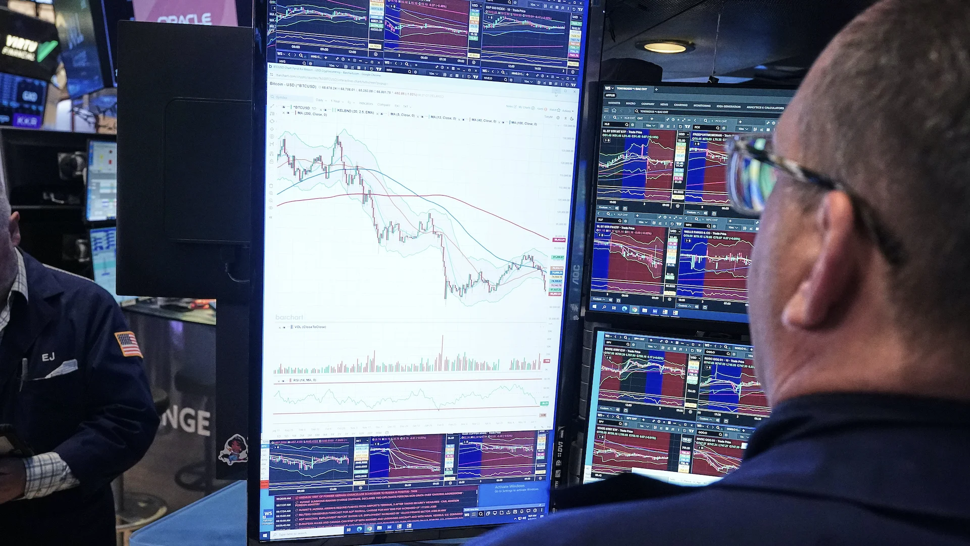 Stocks halt record-breaking rally as oil prices inch back to $100 ...