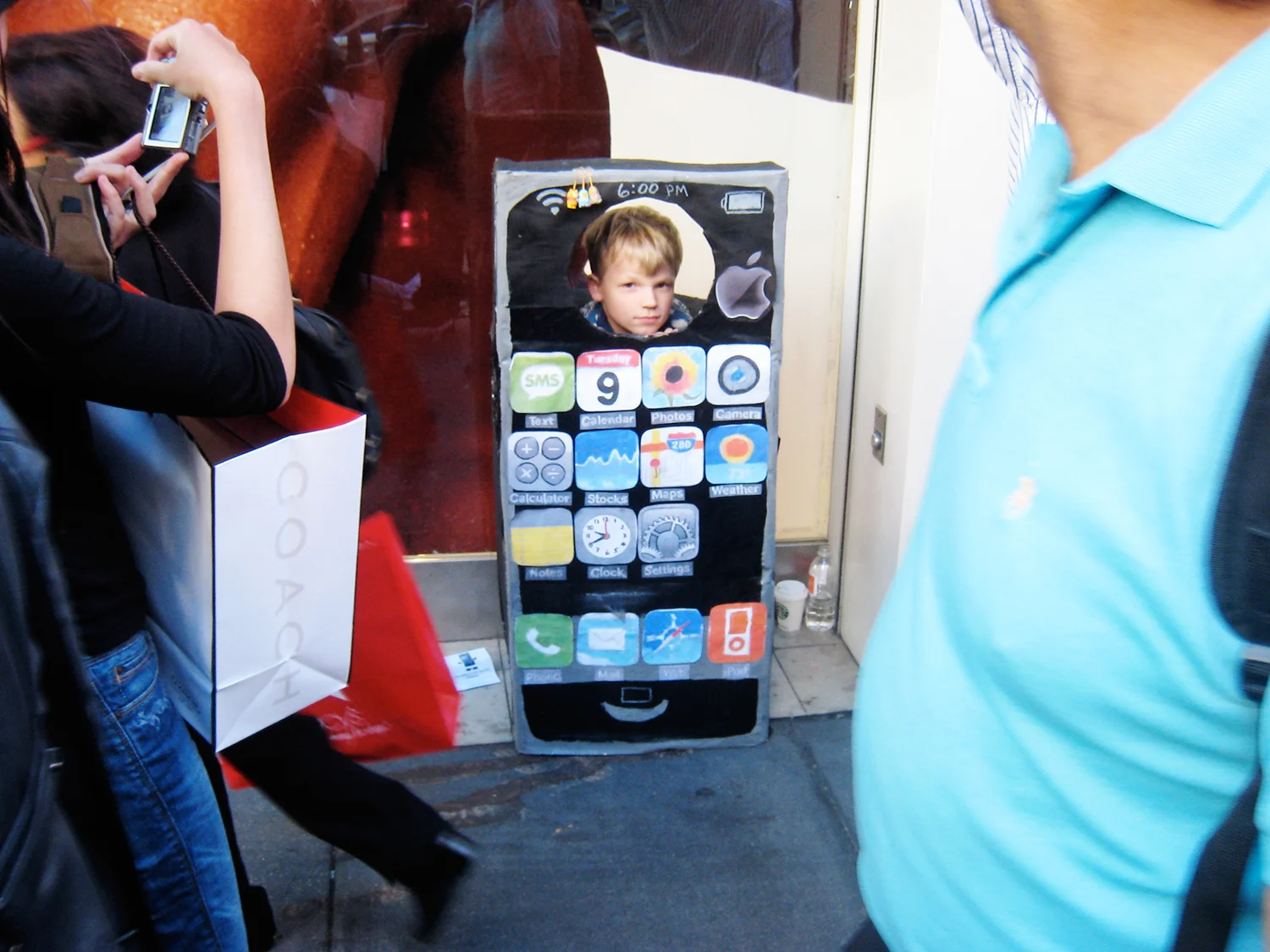 Why We Won't See The Likes Of 2007's iPhone Mania Again - Fast Company