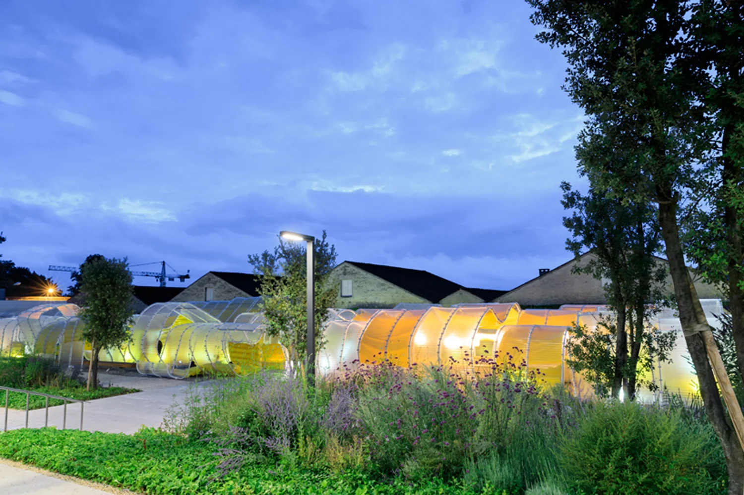This Maze-Like Pavilion Is Designed For One Thing: Summertime Lounging ...