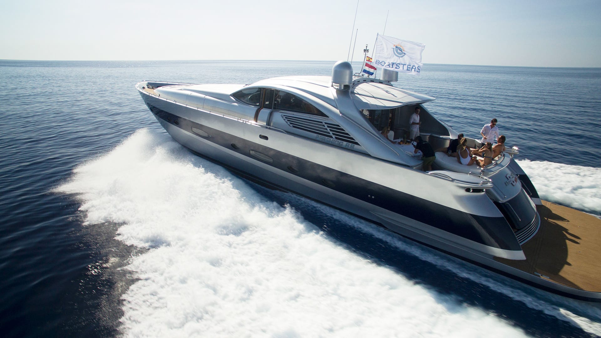 Sea Change: This Company Just Moved Its Office To A Boat Floating In ...