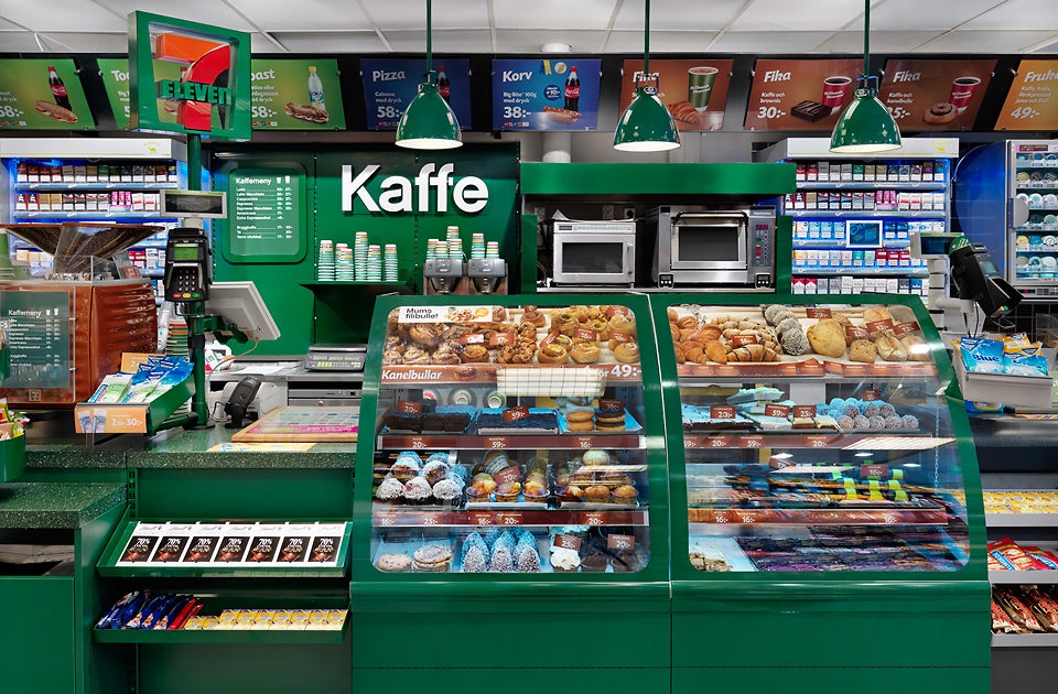 Rebranding 7-Eleven With A Bold, Retro-Nostalgic Style - Fast Company
