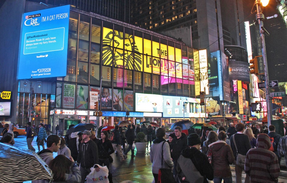 Meet The Man Who Brought Your Tweets To Times Square, The Giants ...