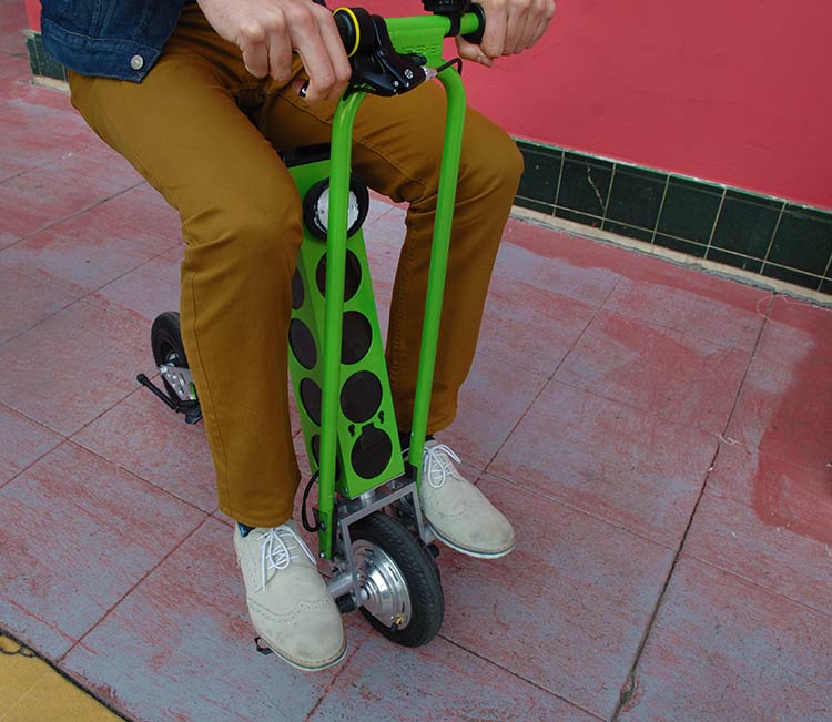 This Electric Scooter Folds Up So Tiny, You Can Take It Anywhere - Fast ...