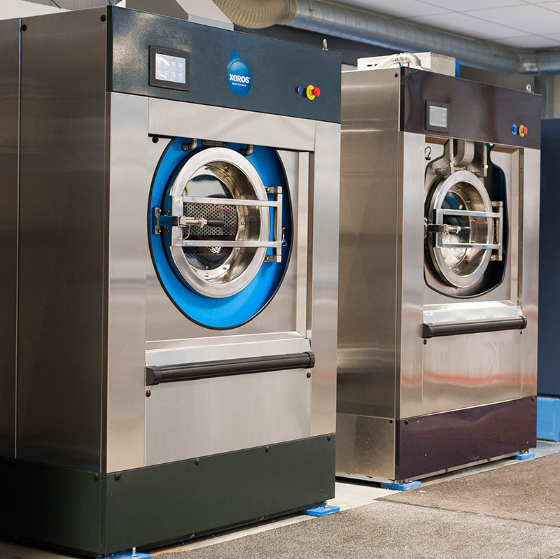 The New Dry Cleaning: This Washing Machine Uses Just A Tiny Bit Of ...