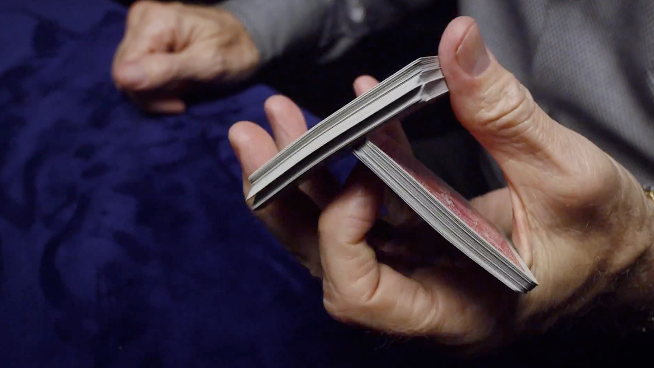 See The Mind-Blowing Tricks Of The World's Greatest Card Cheat (Who Is ...